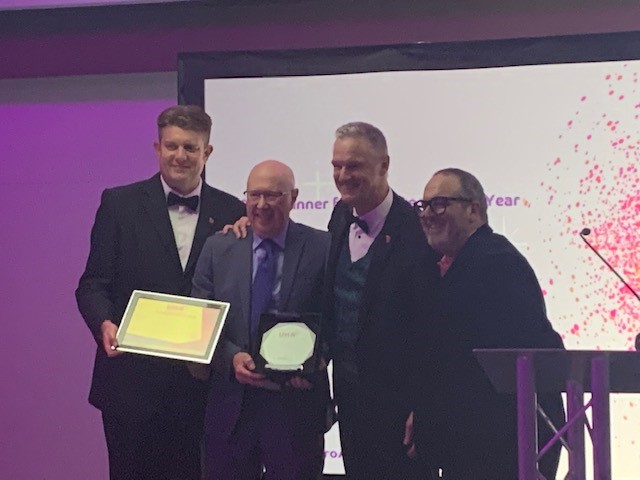 Local NHS volunteer driver wins national award for going the extra mile ...