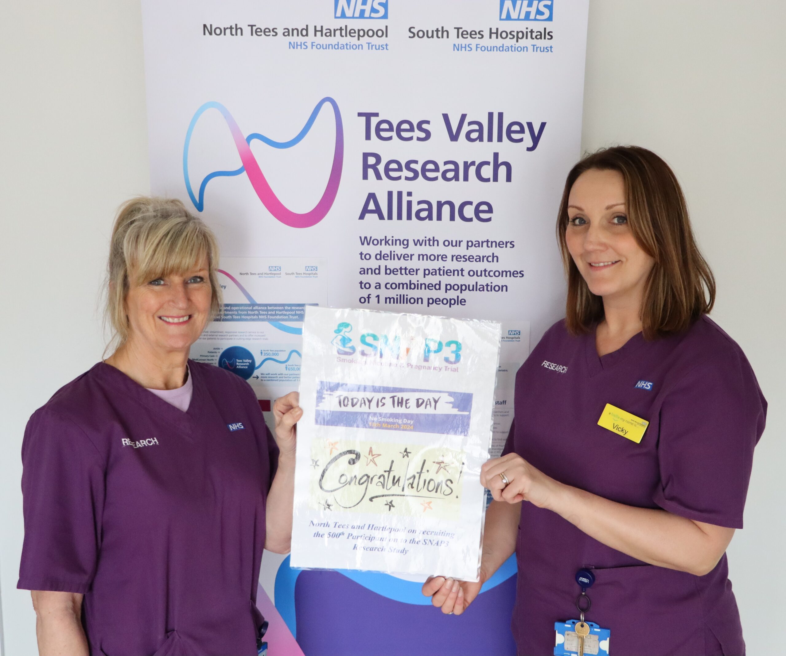 Research team recruit volunteer number 500 to national smoking study ...